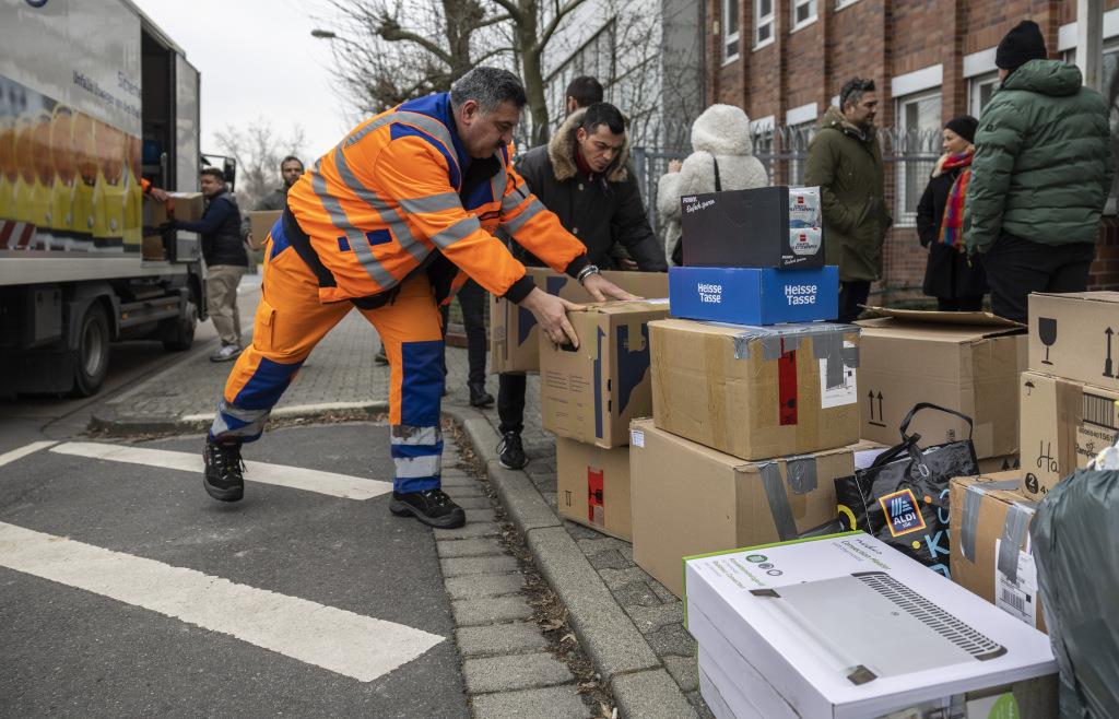 Sammelaktion für Erdbeben-Opfer: Wo und wie Sie mit Sachspenden helfen ...